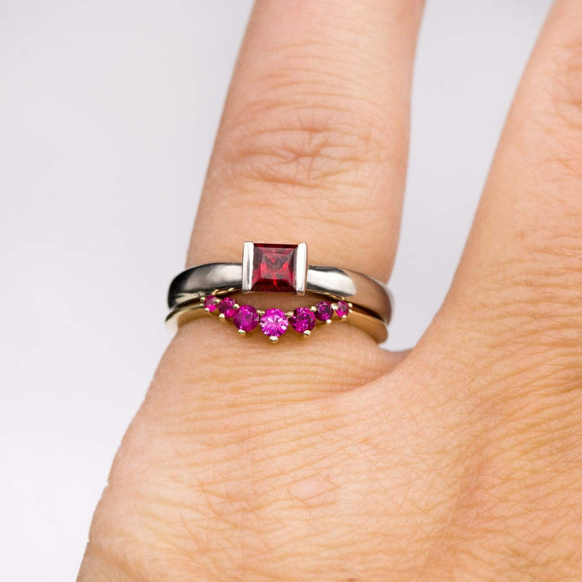 Corinne - Curved Contoured Wedding Ring With Rubies – Nodeform